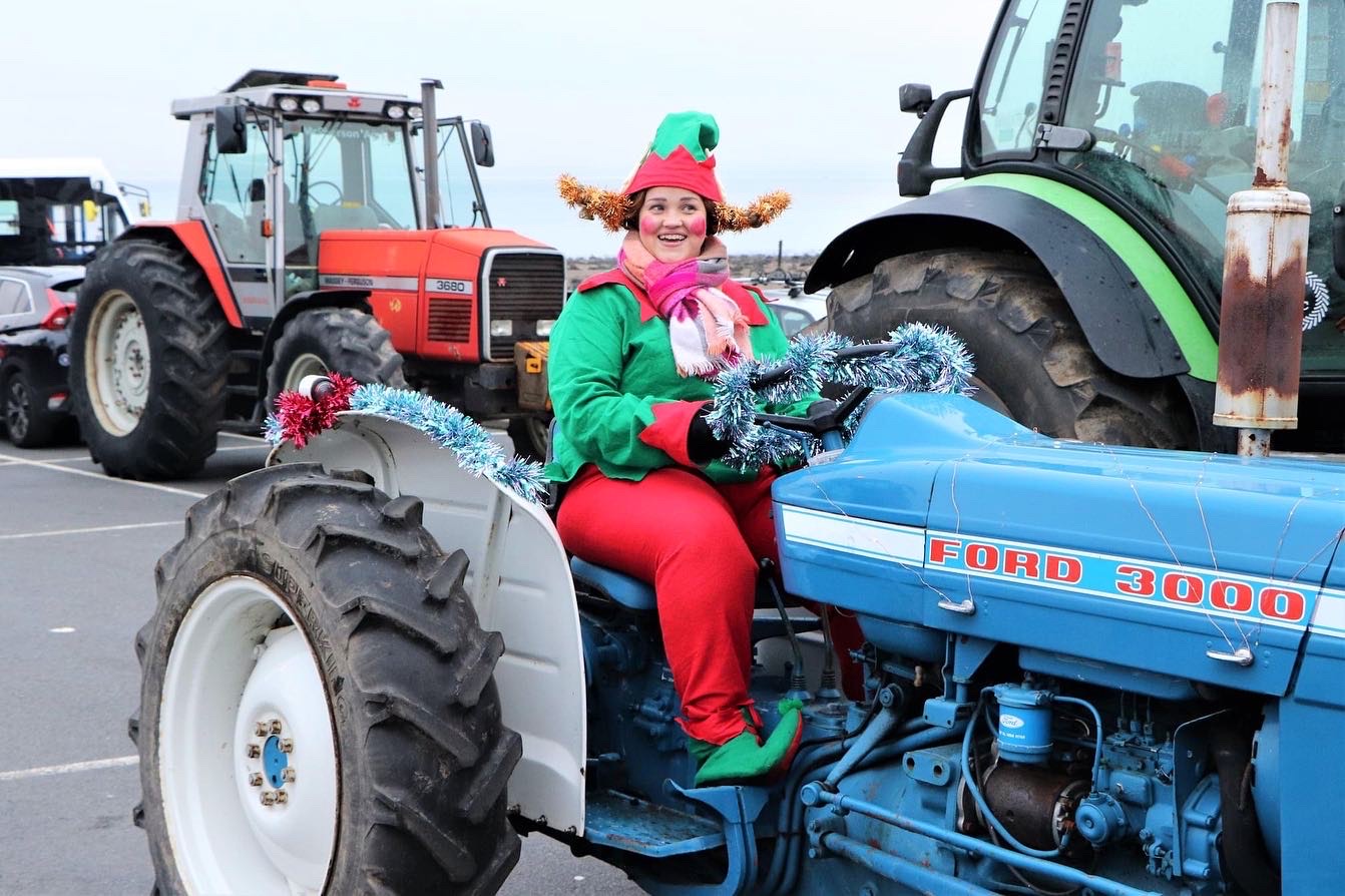 Christmas Tractor Run! - The Arran Show